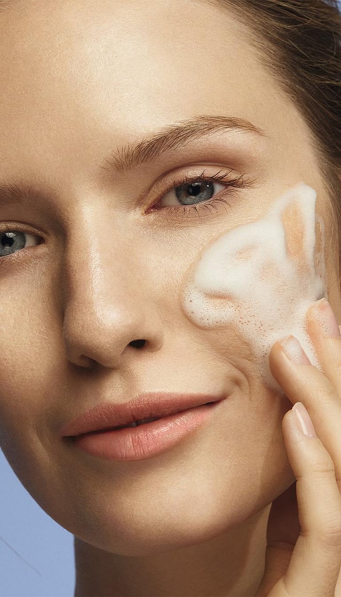 Weleda Espuma Limpiadora Suave - Farmacia Online Pamplona Ana Monente