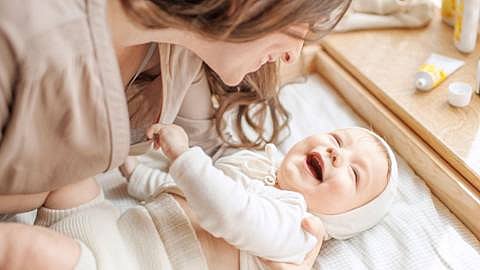 Masajes para Bebés | Consejos Relajación Bebé